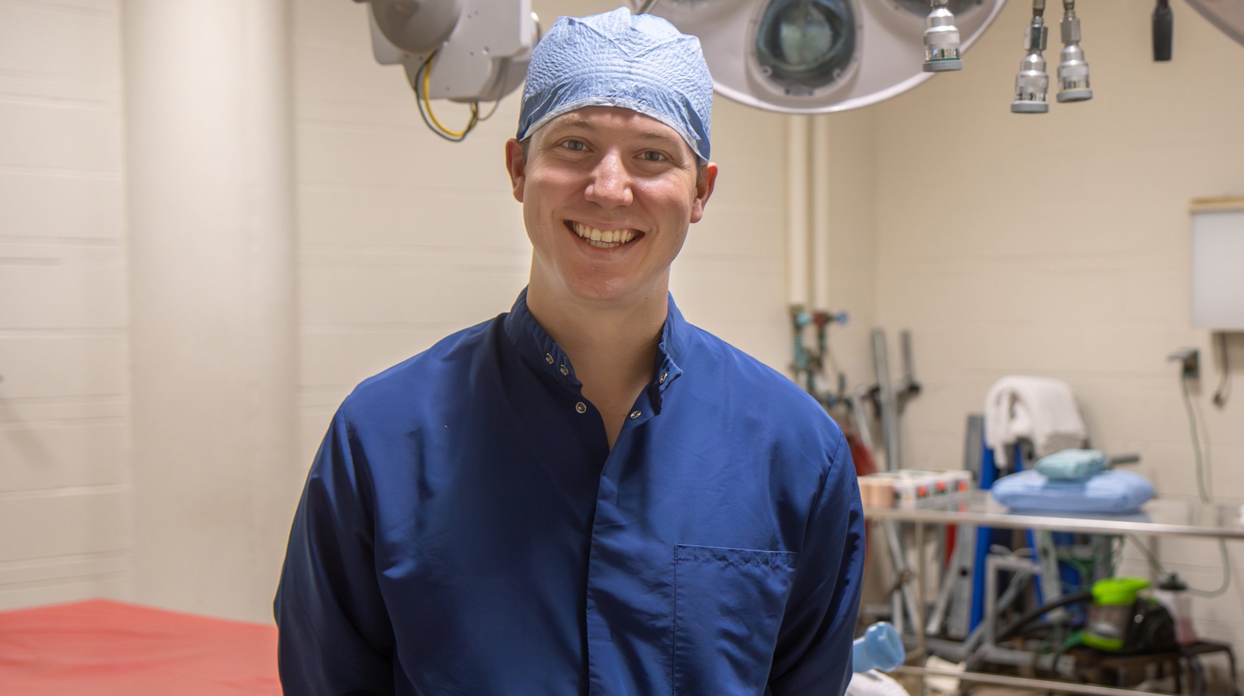 Precision, passion and the path to surgery – College of Veterinary Medicine